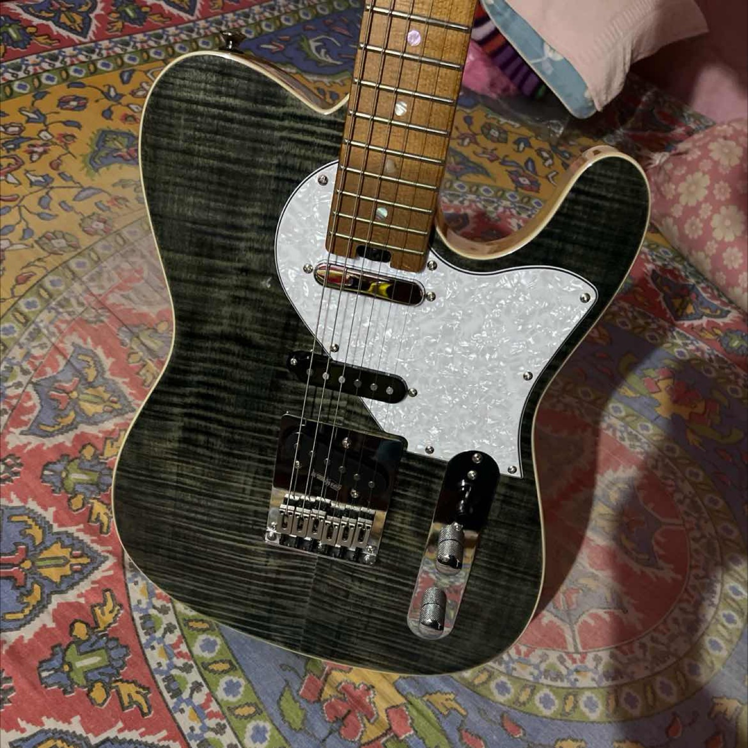 Used Guitars for Sale | Buy Second-Hand Guitars | Bajaao